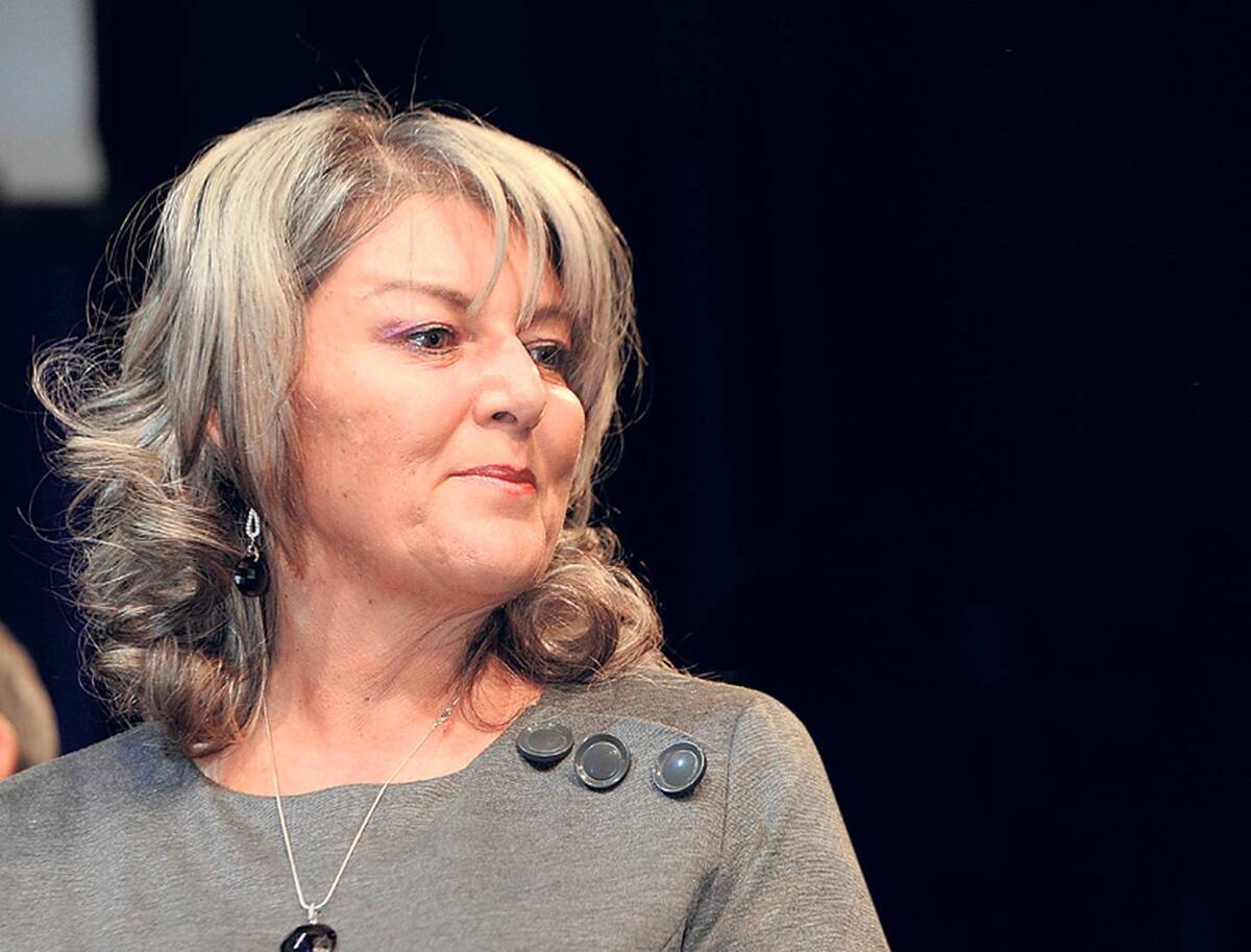 Viceministra María del Rocío Solís deja su cargo| Telediario Costa Rica