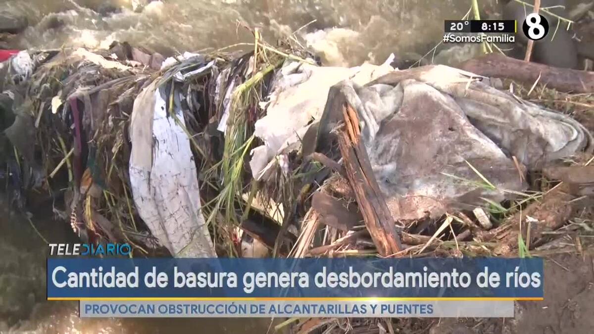 Cantidad de basura genera desbordamiento de ríos en Cartago| Telediario ...
