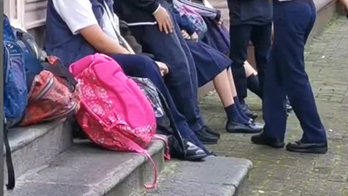 Docente denuncian el maltrato que sufren niños en un centro infantil ...